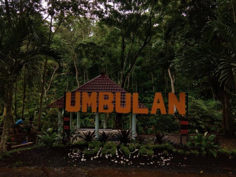 Sumber Umbulan, Wisata Air di Malang Bernuansa Pegunungan - Tugu Jatim ID