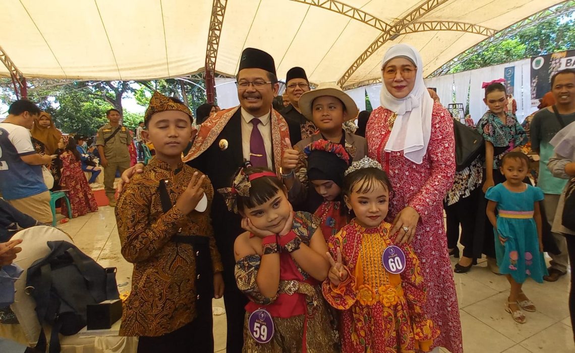 Iwapi Kabupaten Pasuruan Kenalkan Batik Sejak Dini Lewat Fashion Show ...