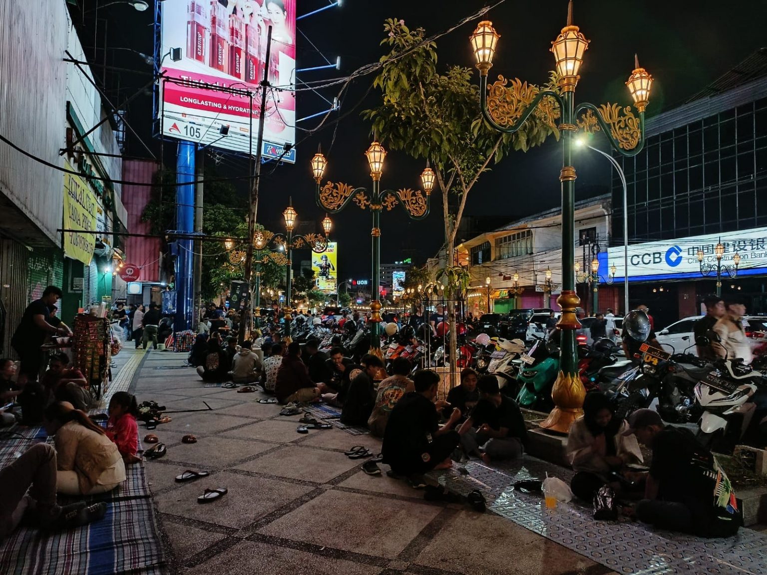 Mencicipi Malam di Kayutangan Heritage Malang, Nuansa Klasik Bikin ...