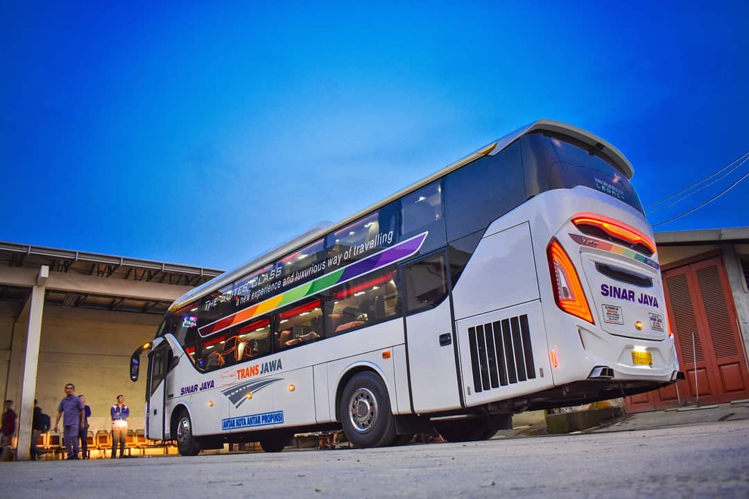 17 Rekomendasi Bus Surabaya Jakarta: Harga Tiket, Jadwal, dan Fasilitasnya