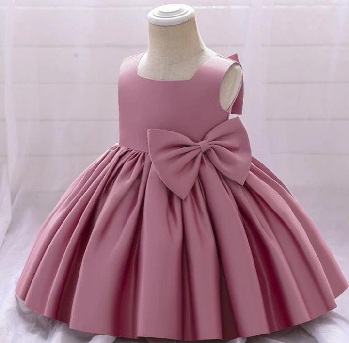 10 Model Gaun Anak Tampil Cute dan Gemesin, Desain Simpel hingga Mewah ...