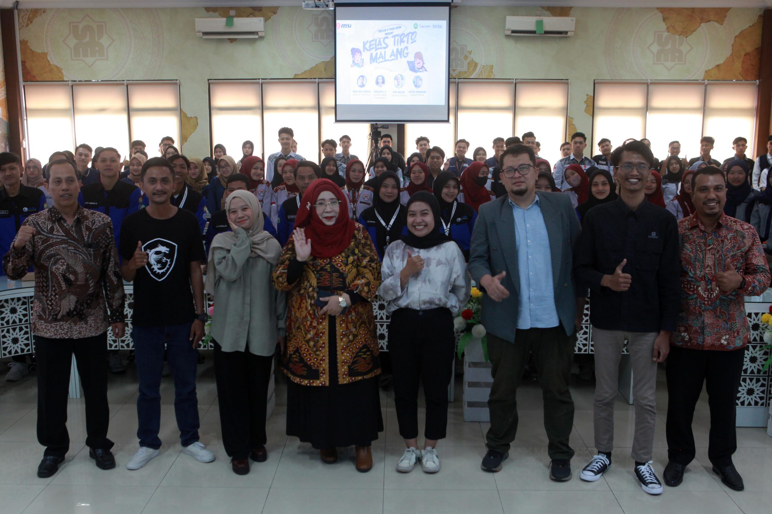 Dekan FEB Unisma Berharap Mahasiswa Aktif Menulis Usai Ikuti Kelas ...