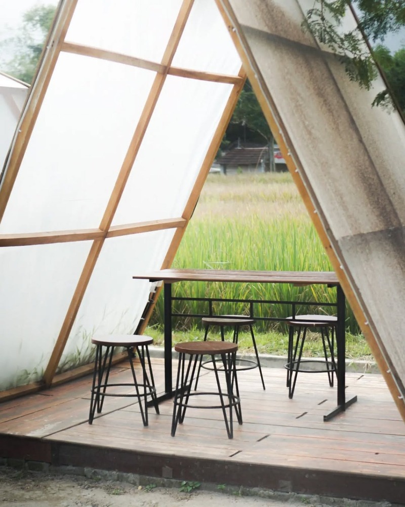 Cafe Outdoor Blitar, Nikmati Suasana Alam yang Nyaman