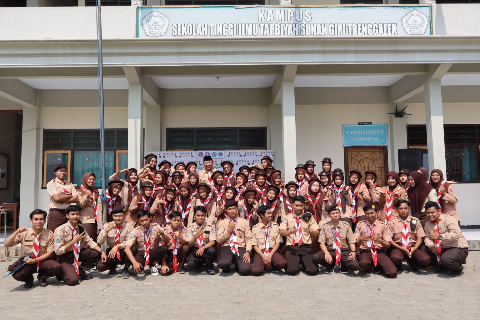 Mengenal 5 Universitas Terbaik di Trenggalek, Pilihan Tepat untuk ...